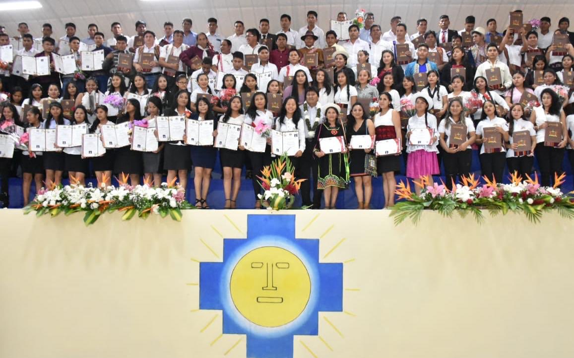 Unibol Quechua | La Época - Con sentido del momento histórico