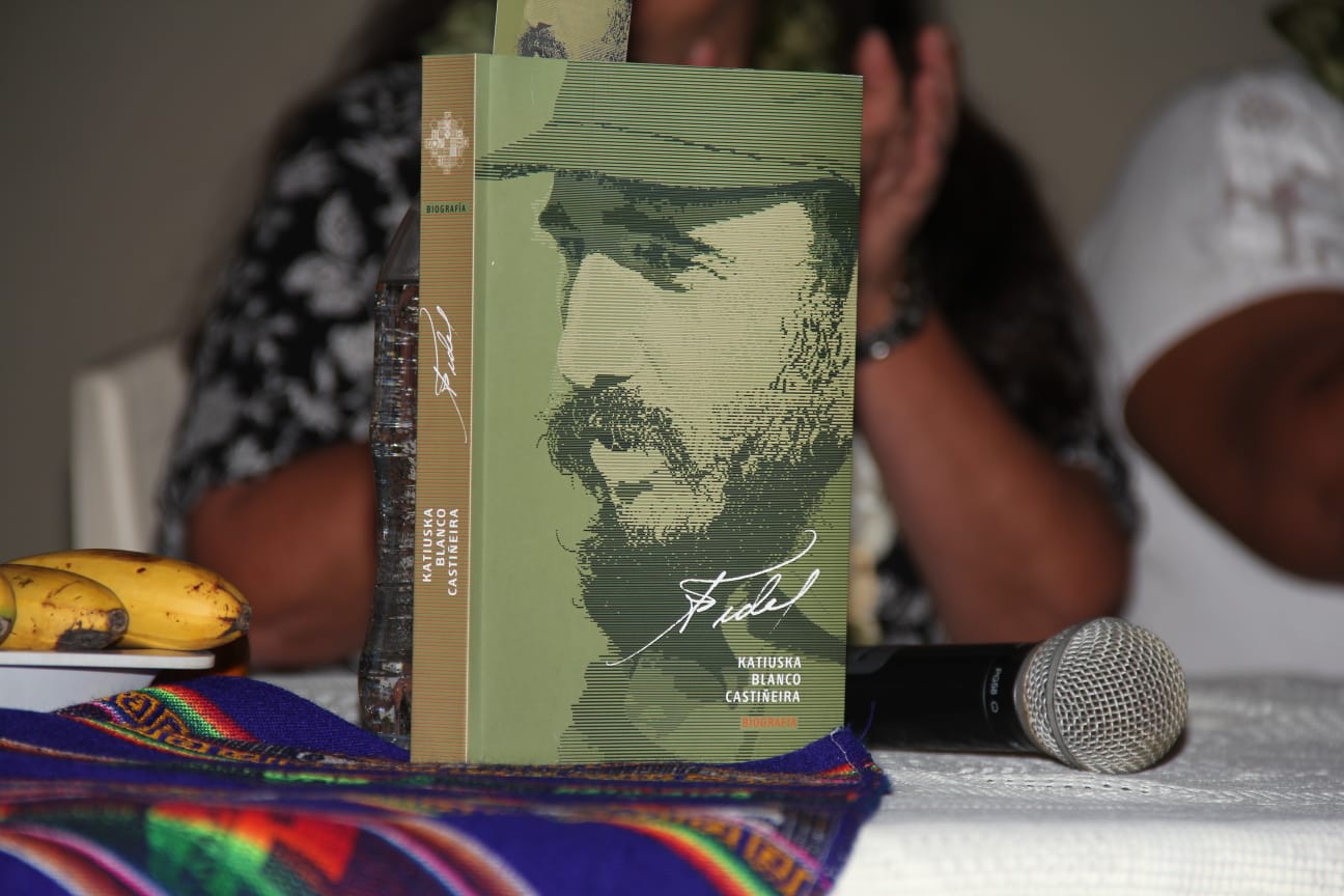 libro Fidel | La Época - Con sentido del momento histórico